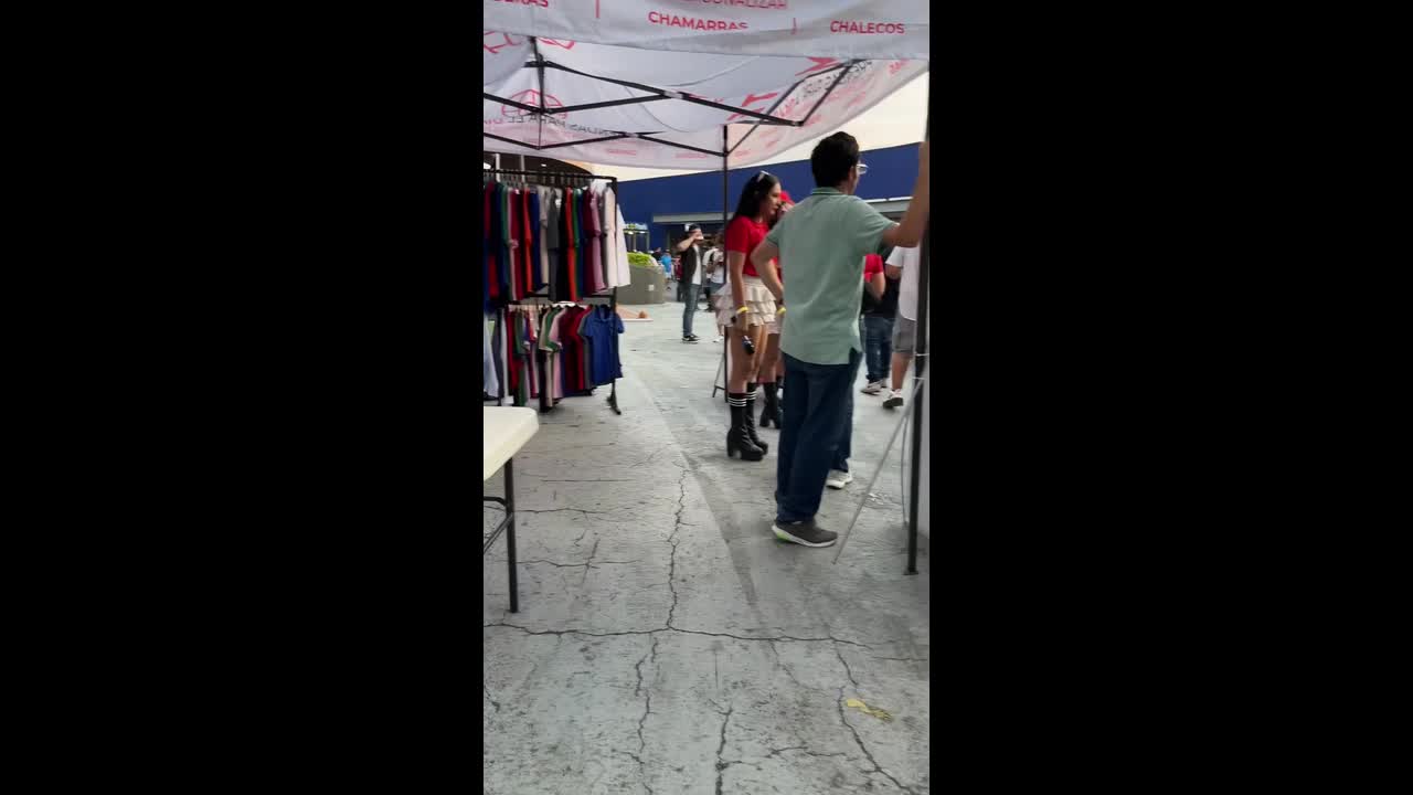 Dancing robot entertains pedestrians in Monterrey, Mexico
