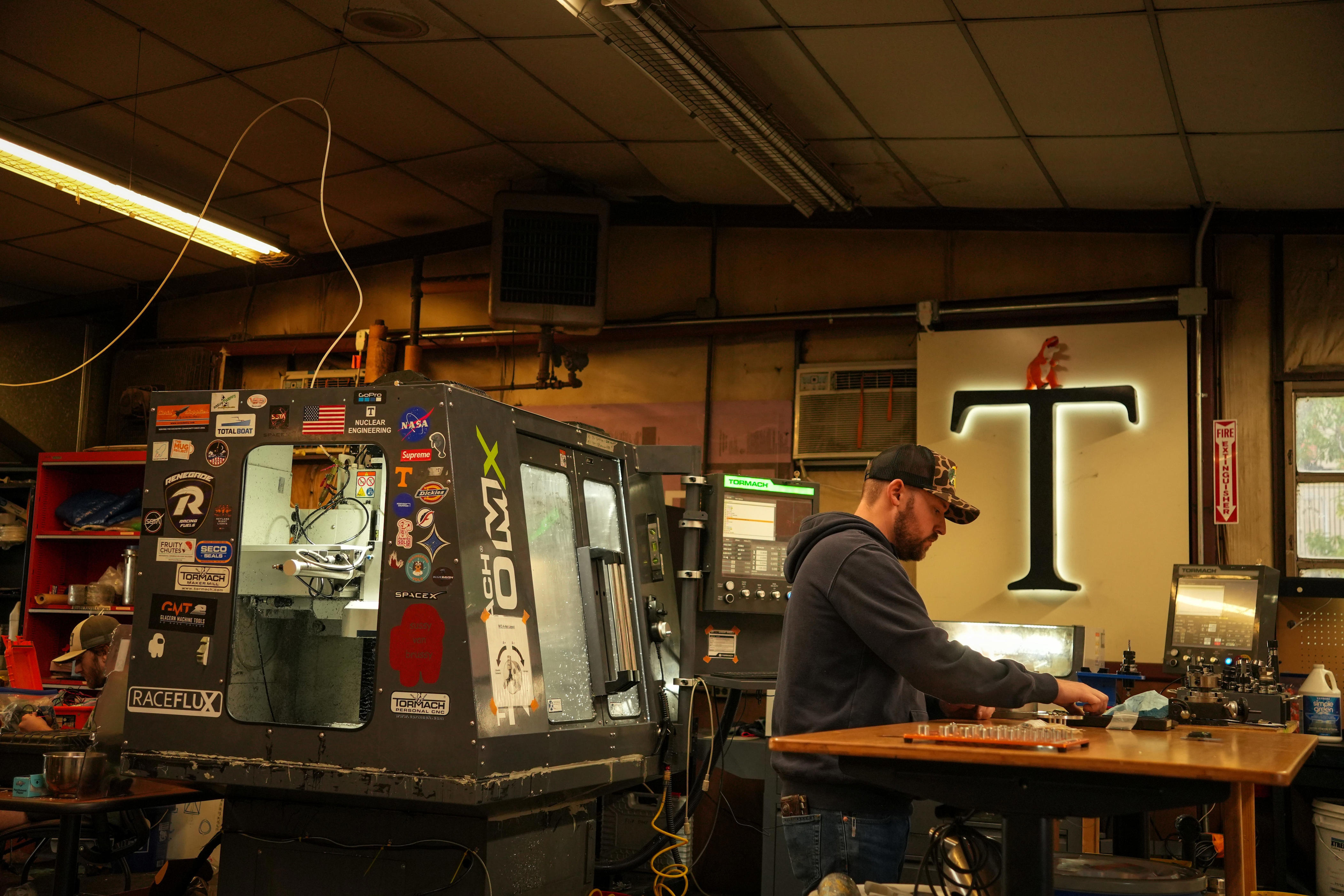 In the Mojave, University of Tennessee students attempt a rocket record