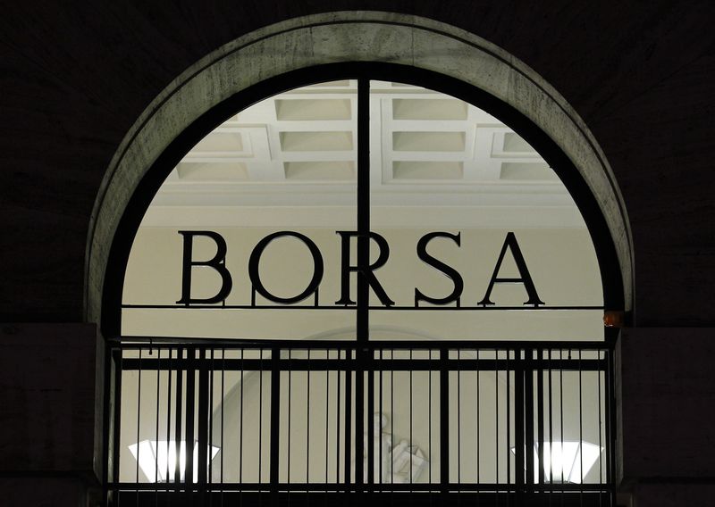 Borsa Milano, lieve rialzo in clima prudente, corre Ferragamo, bene ...