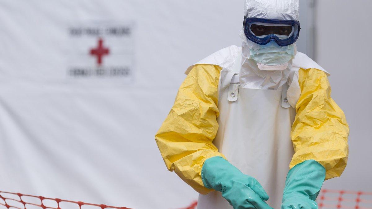 Nach Aufenthalt in Uganda: Frau mit Ebola-Verdacht von Linz nach Wien ...