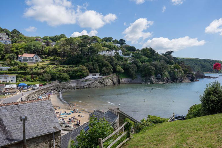 Influencer's 24-hour solo Devon trip with camping, sea swims, and 1 big ...