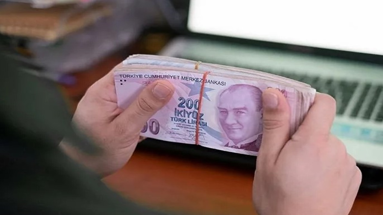 Emekli zammı hesabı 2026: 3 farklı zam oranı belirlendi! İşte yeni maaş ...