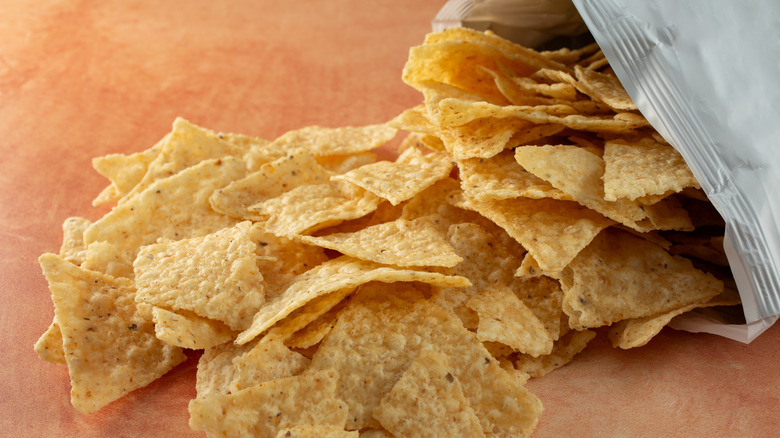 Reddit has theories about why plain tortilla chips rarely come in snack ...