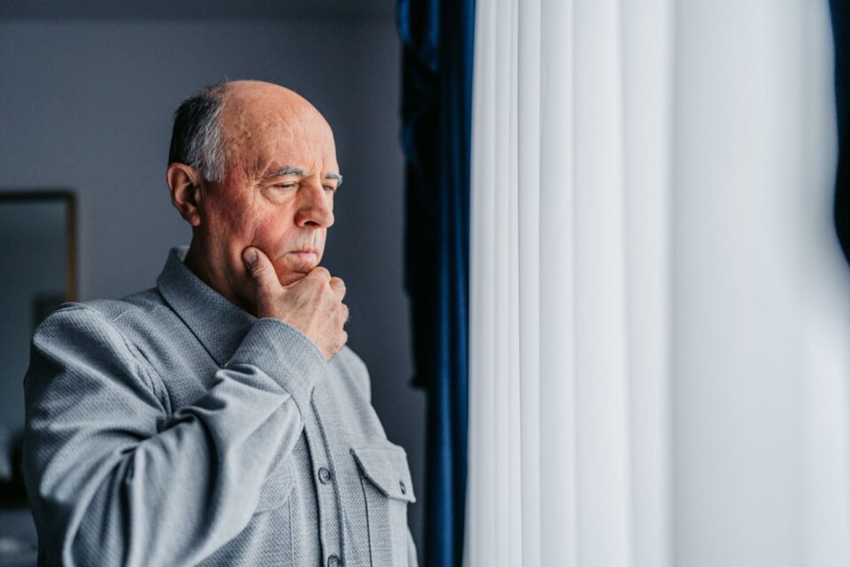 Can honey fight Alzheimer’s? Lab tests show unexpected cellular impact