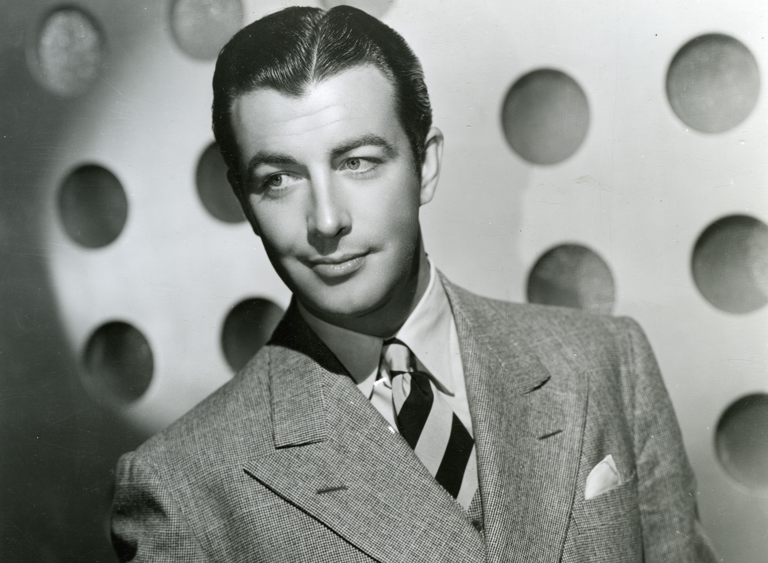 Robert Taylor was one of Hollywood’s leading men. If few people know ...
