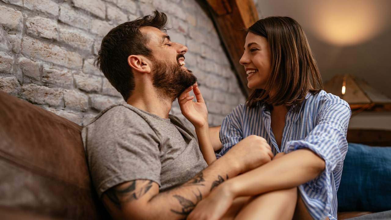 10 things men notice during an emotional connection