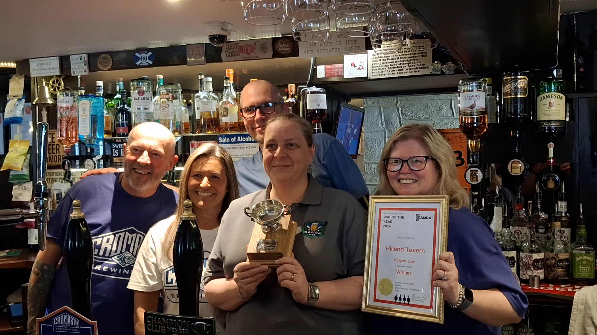 CAMRA Fife present trophy to Dalgety Bay's Hillend Tavern