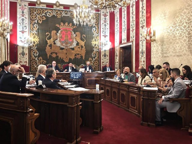 El caso Les Naus vuelve al pleno: PSPV y Compromís preguntan a Barcala ...