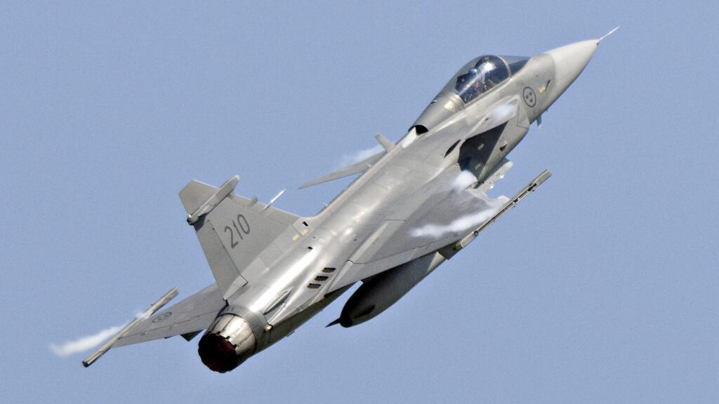EN DIRECT - Guerre en Ukraine : Kiev va acheter 20 avions de chasse ...