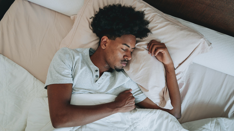 Your chances of hallucinating before falling asleep are surprisingly high