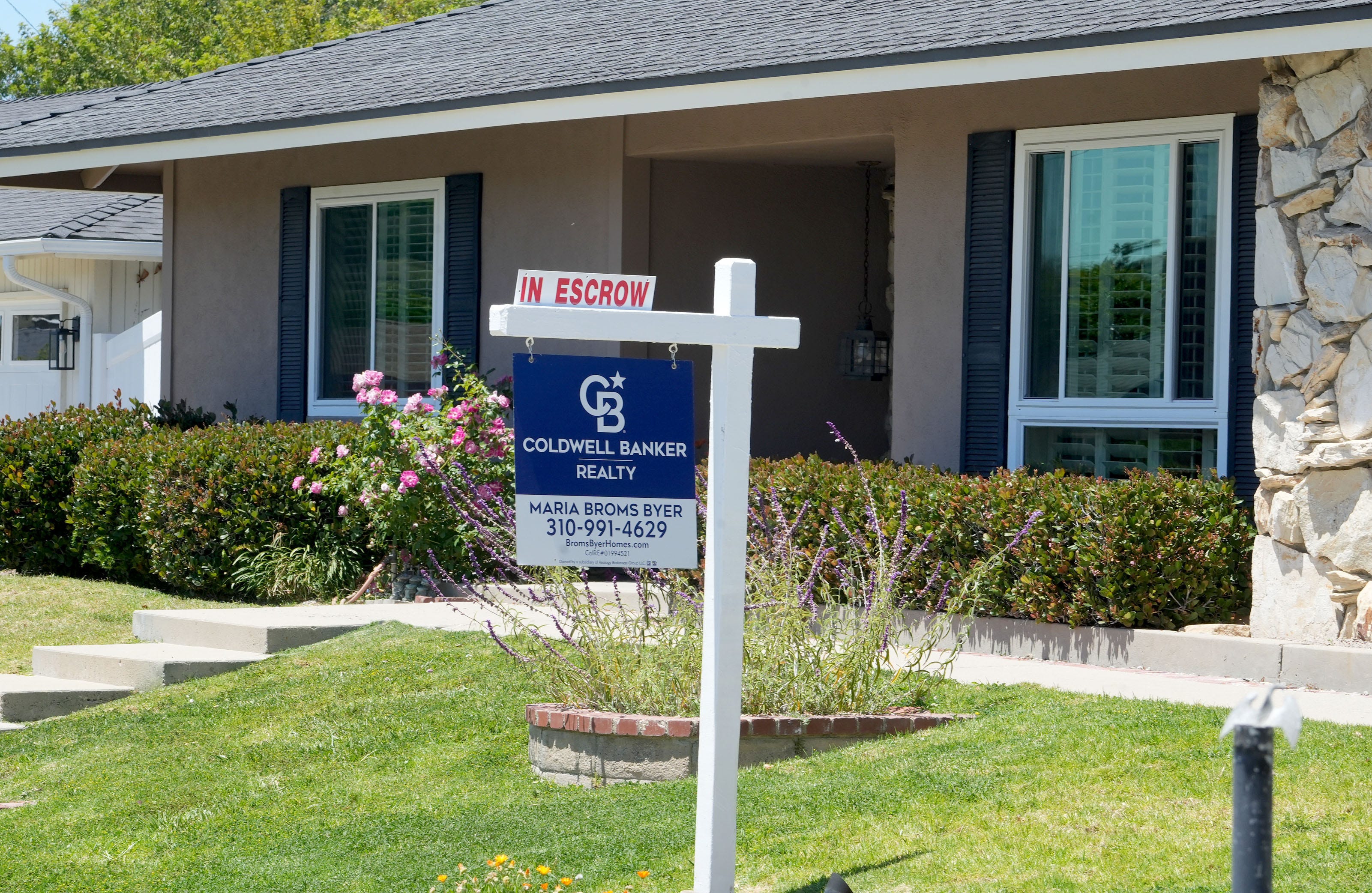 Ventura County's median home price closer to $1M than ever