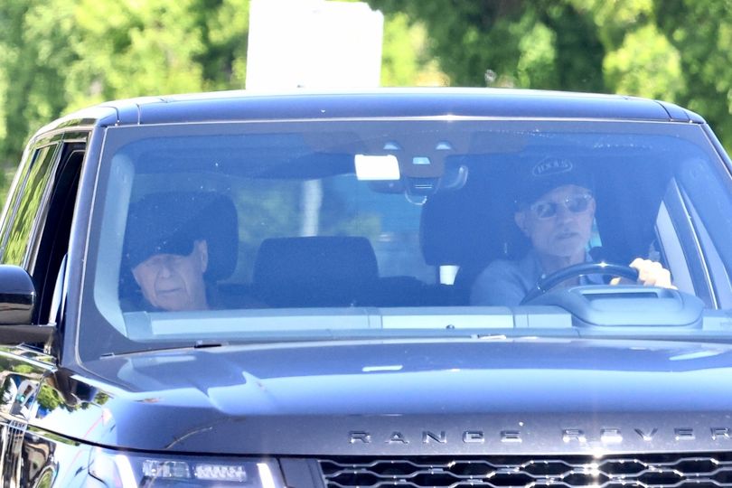 Bruce Willis falls asleep on rare outing after daughter's heartbreaking ...