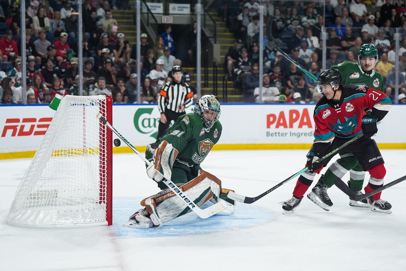 Top NHL prospect Landon DuPont questionable for Memorial Cup semifinal