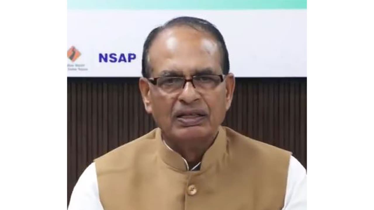 PMAY-G: Centre releases ₹10,021 crore for rural housing in 12 states