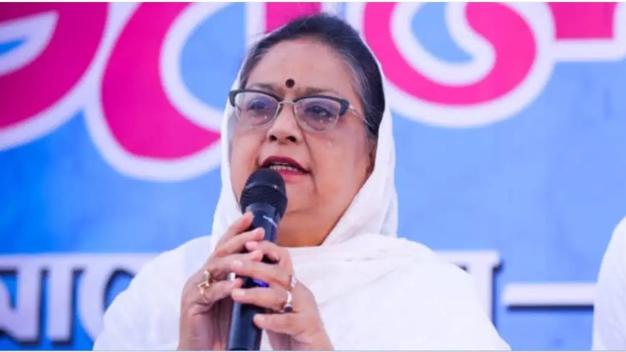 TMC’s Kakoli Ghosh Dastidar accuses party MP Kalyan Banerjee of verbal ...