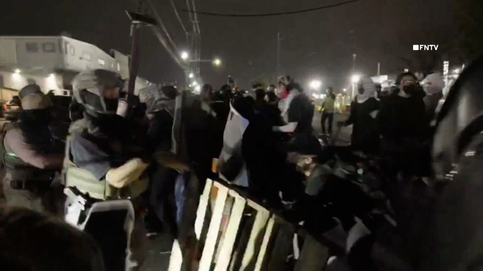 Protesters clash with ICE agents in New Jersey
