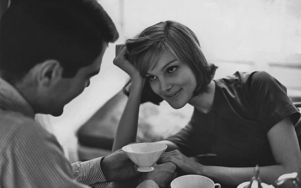 Small habits that make love last longer