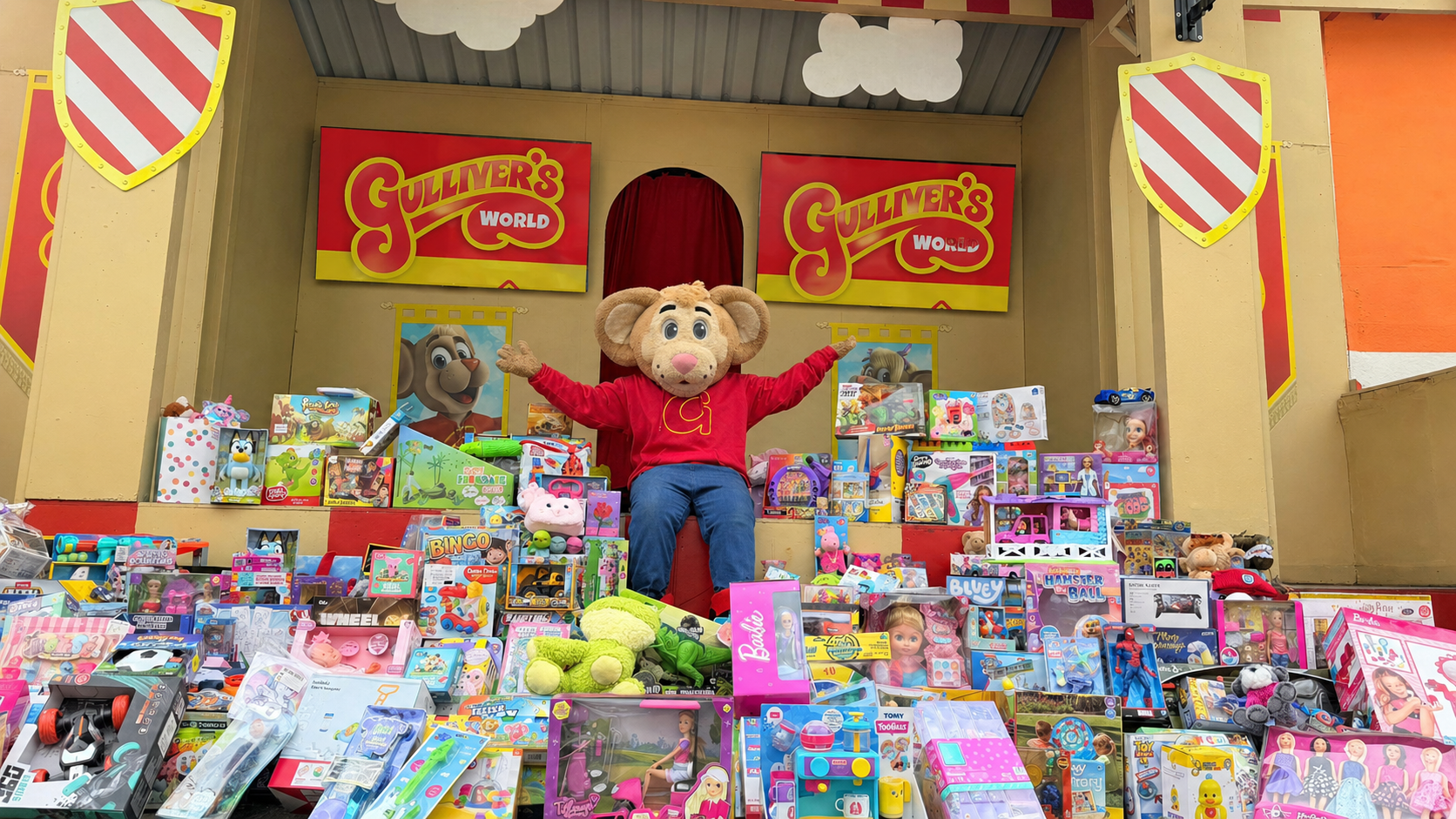 Toy bank weekend at Derbyshire's Gulliver’s Kingdom proves a big hit ...