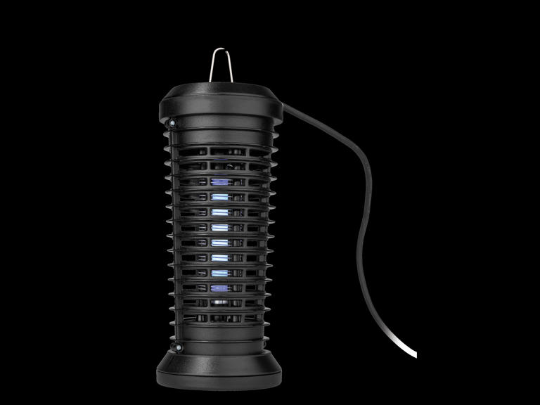 Caça aos mosquitos no LIDL: é melhor a lâmpada ou o repelente LED?