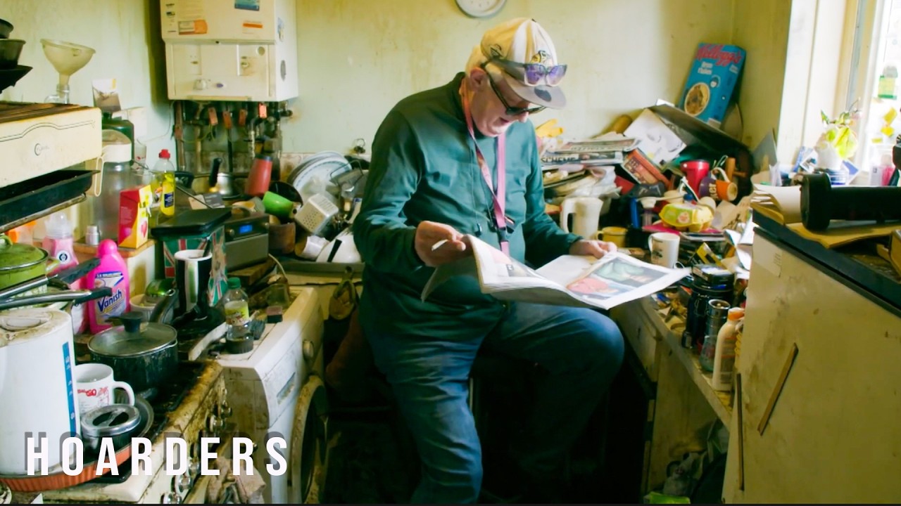 Hoarder hasn't washed in 10 years