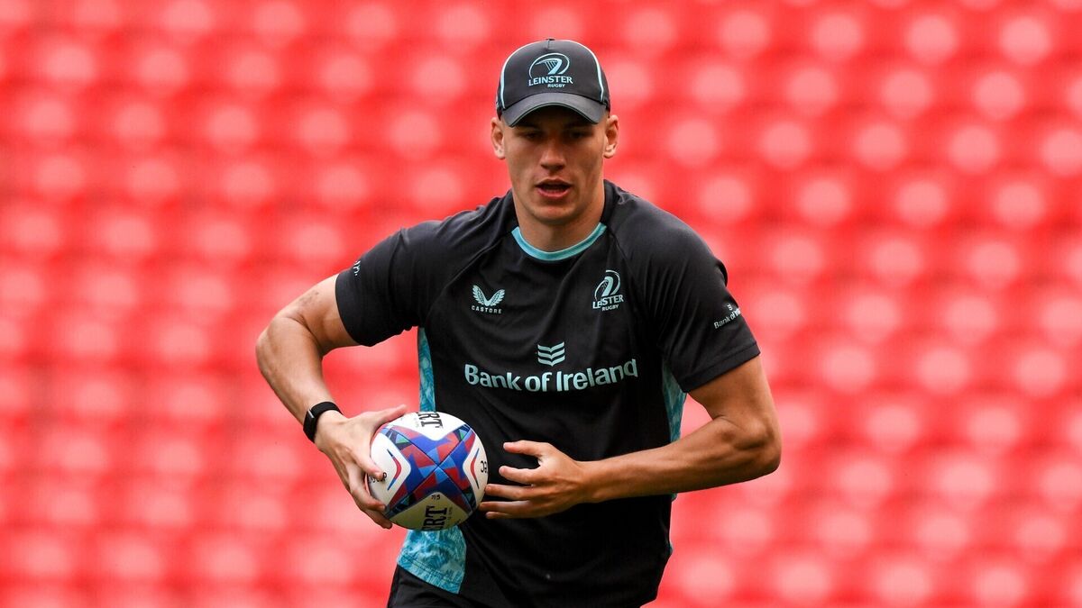 Returning Sam Prendergast can give 'grieving' Leinster a boost