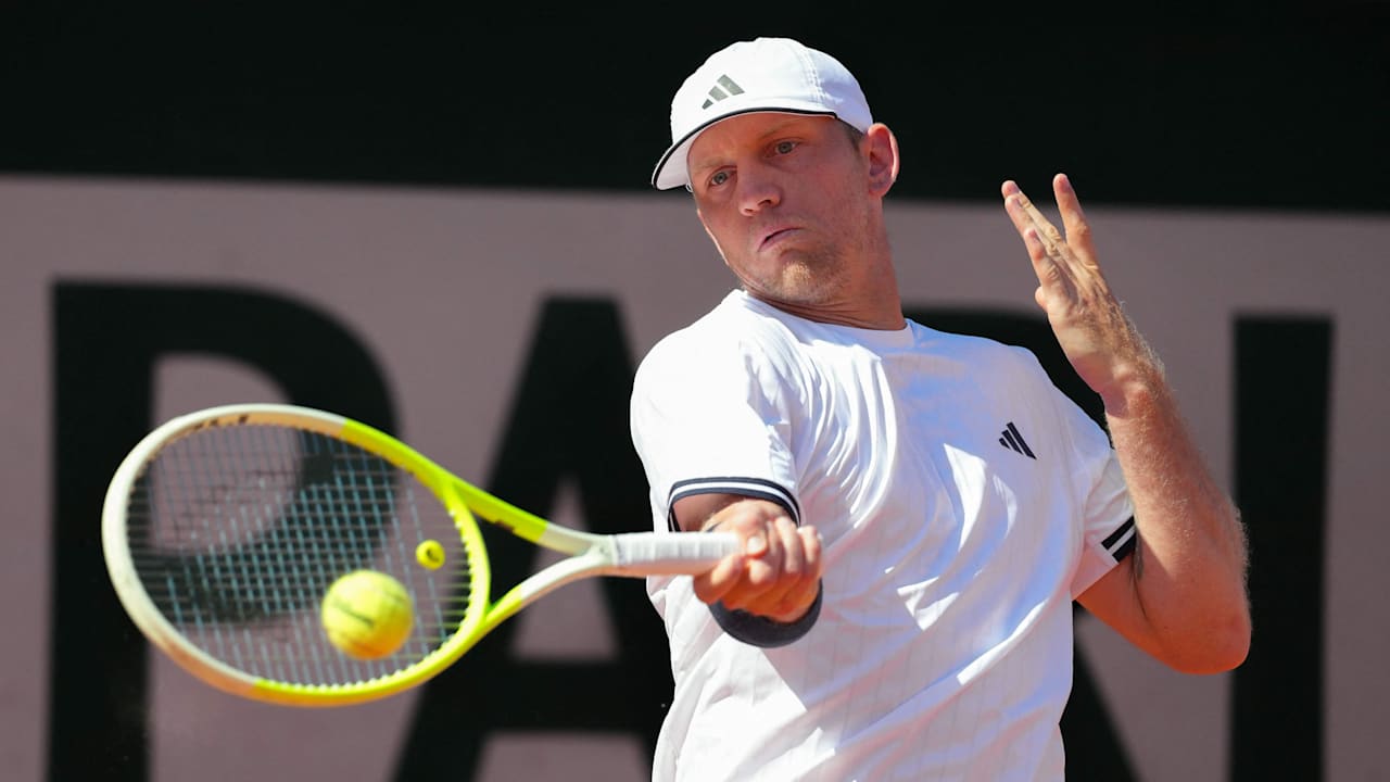 Unfassbarer Vorgang bei French Open - Tennis-Coach flüchtet nach Miami ...