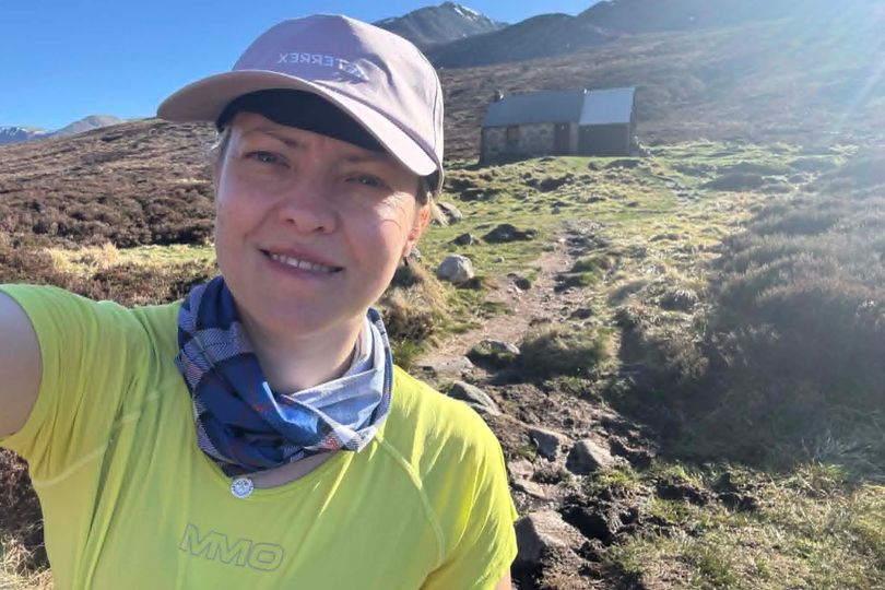 Stirling woman completes east-to-west trek challenge for friend and ...