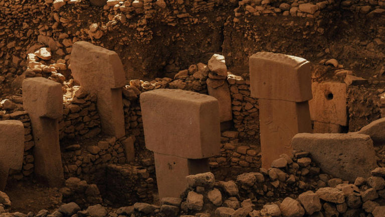 A 2,300-year-old necropolis just turned up in Vasto, Italy under the ...