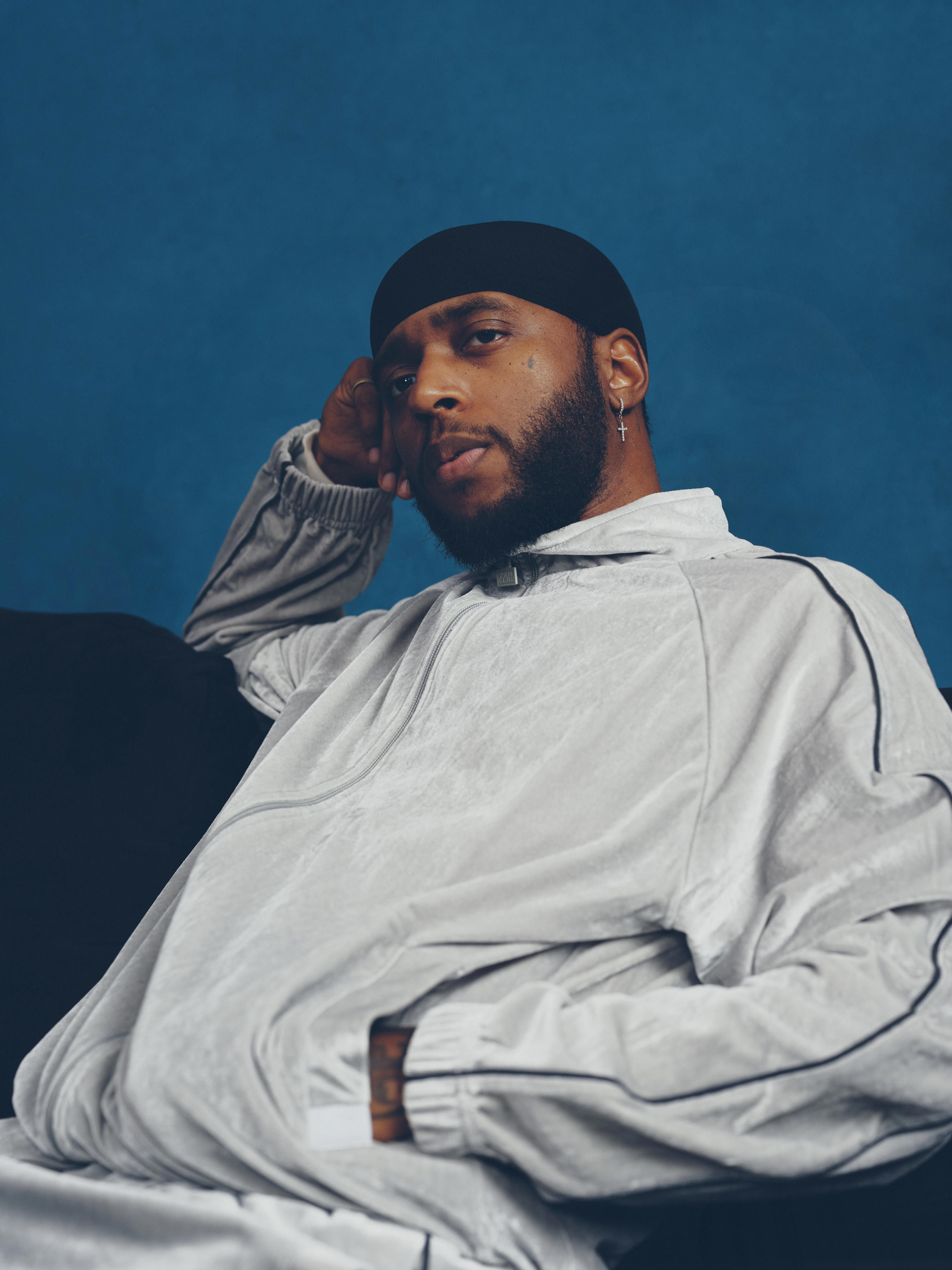 6lack gets honest about trauma, breaking negative cycles and fatherhood