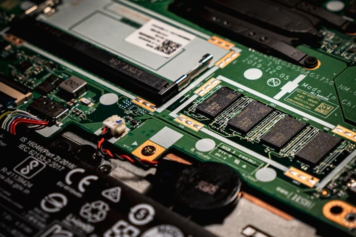 This AI startup, backed by NVIDIA, plans to design its own computer chips