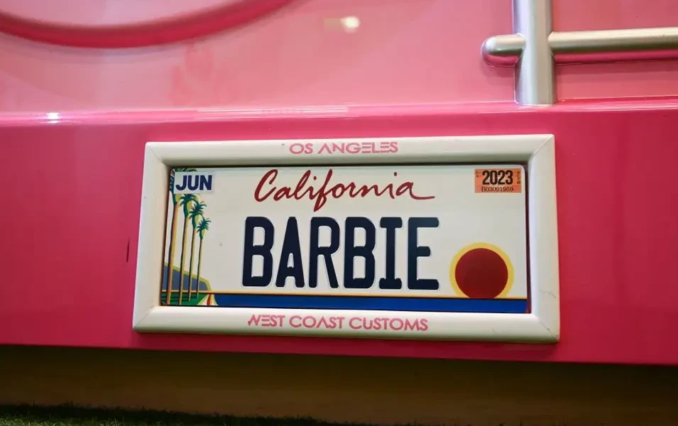 Georgia man turns Barbie camper into $3-a-tank ride
