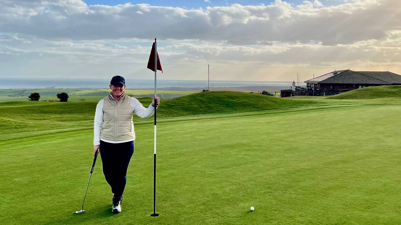 I tried living as a nomadic golfer... here's why I'll never quit my club