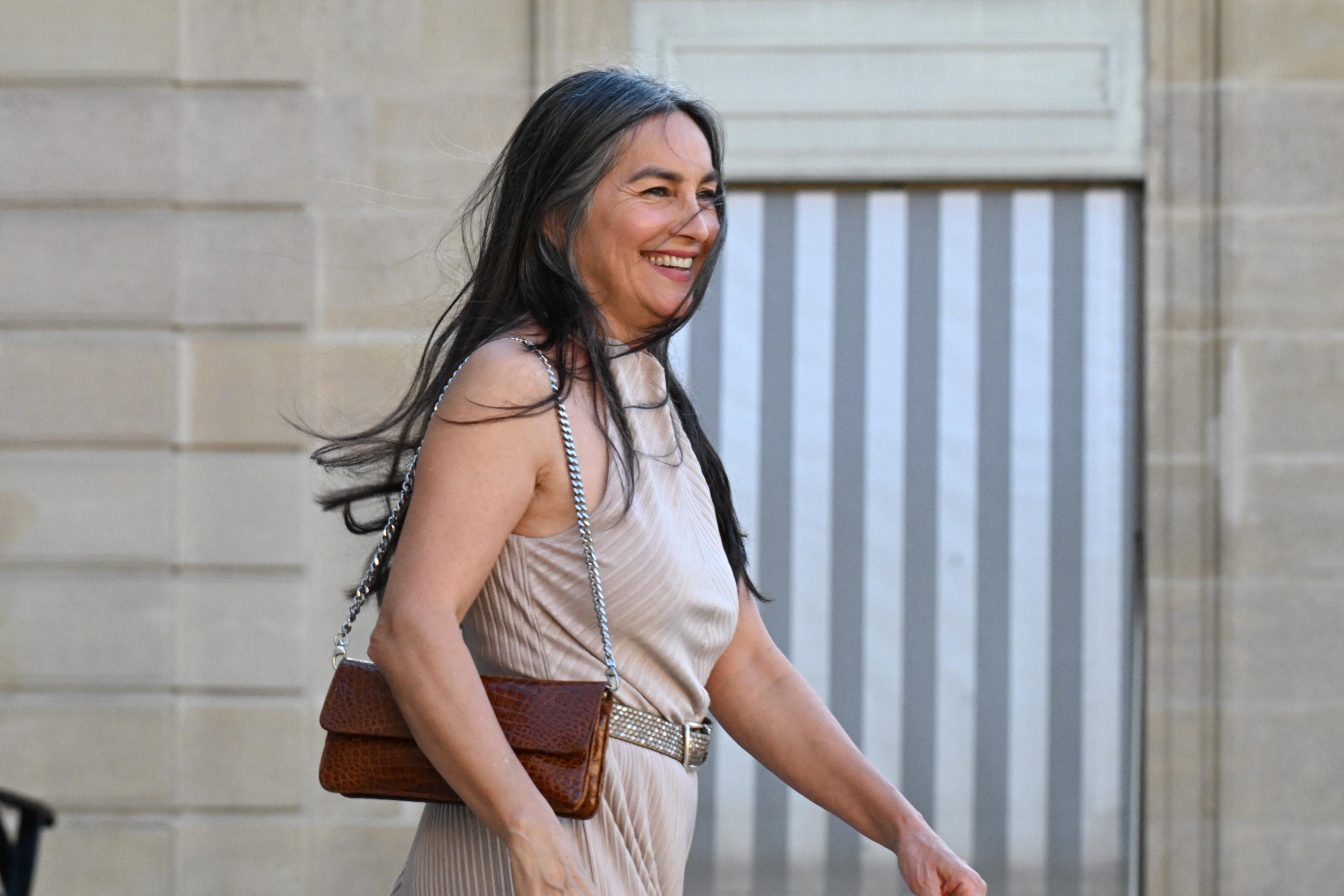 Florent Pagny et sa femme Azucena à l’Élysée, le couple tout sourire ...