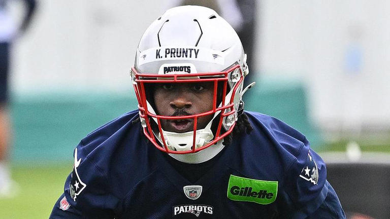Controversial Patriots draft pick is the first rookie to steal the ...