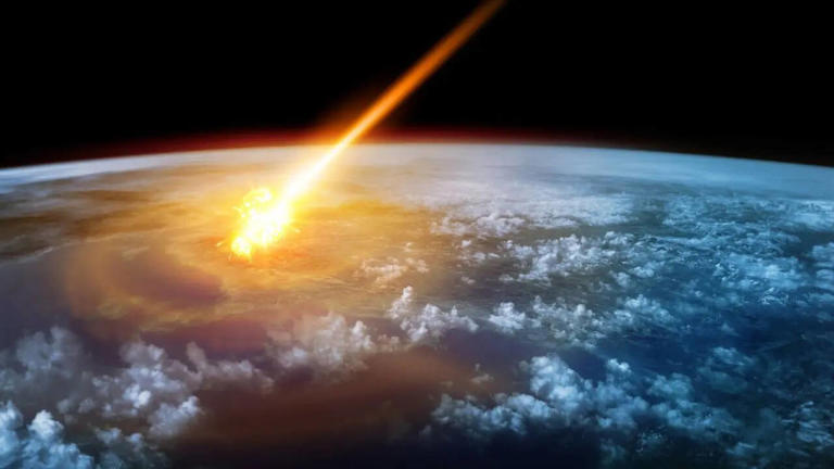 NASA alerts about huge 370-foot asteroid approaching Earth tomorrow ...