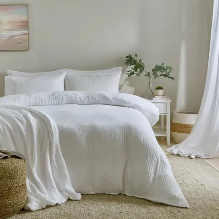 Dreaming of a cool night's sleep? This bedding hack will deliver relief ...
