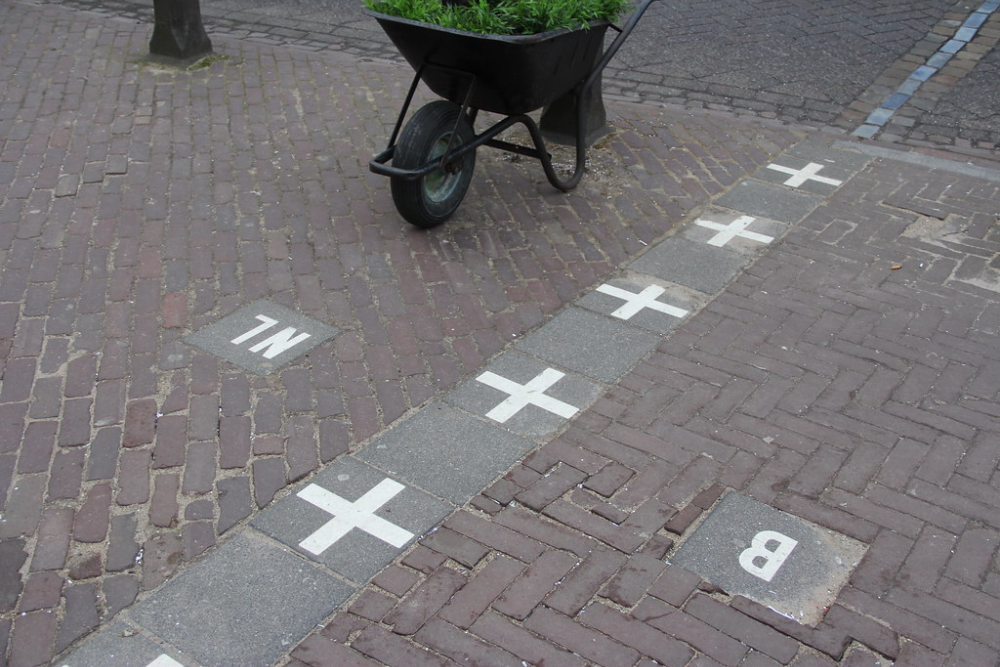15 unusual borders you can cross on foot