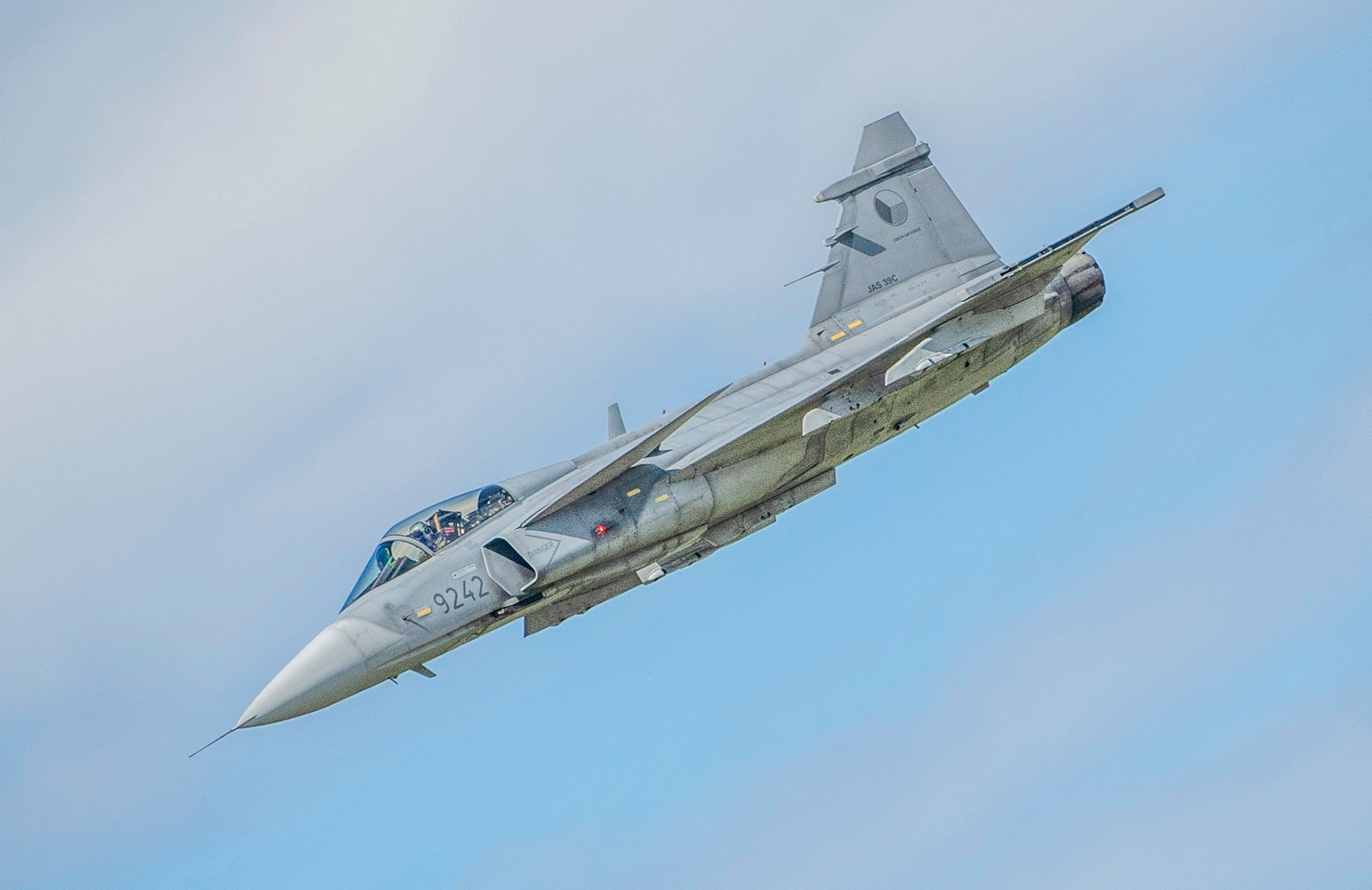 Ukraine plans to buy 20 Swedish fighter jets