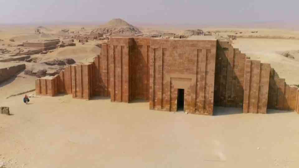 Ce que j’ai vu sous la pyramide de Saqqarah dépasse tout ce qu’on imagine