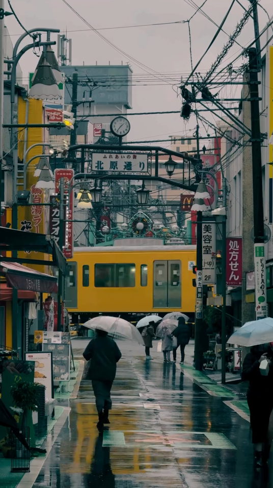 Exploring Tokyo’s streets and lights on rainy days