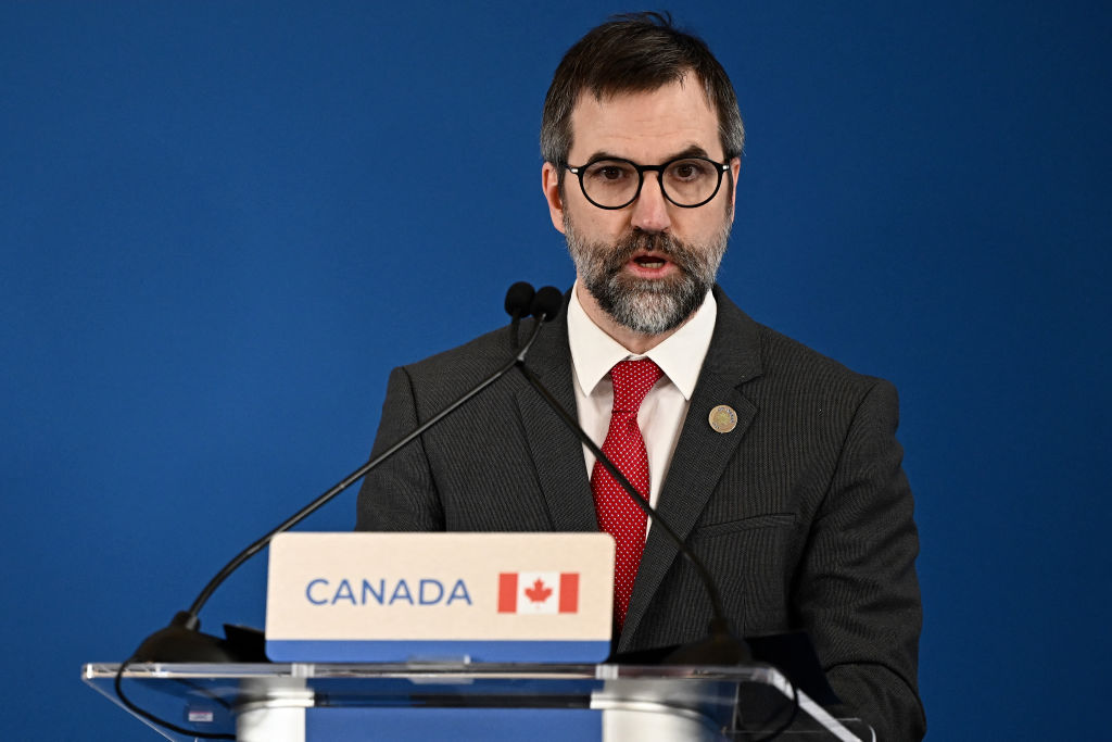 Disappointed by Mark Carney, Steven Guilbeault storms out