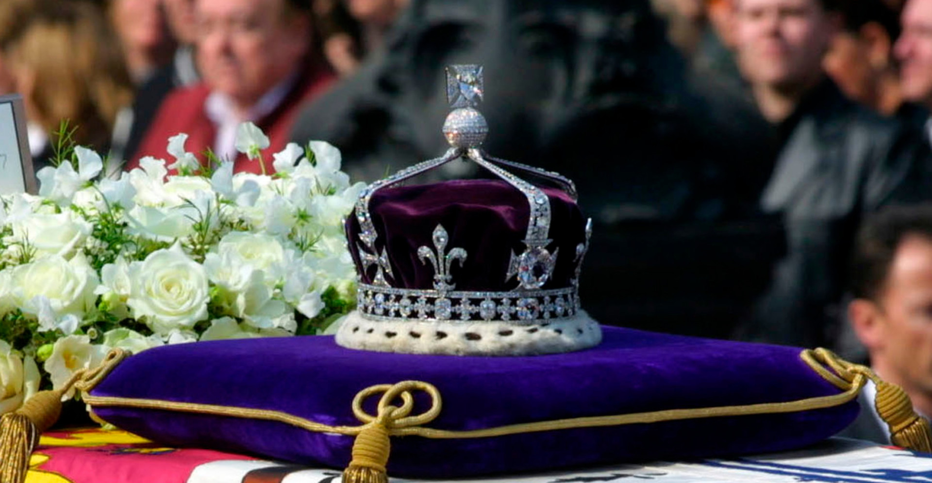 The royal family's cursed diamond and its dark history