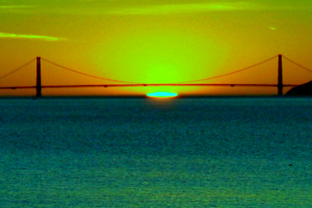 14 natural phenomena visible only minutes a year