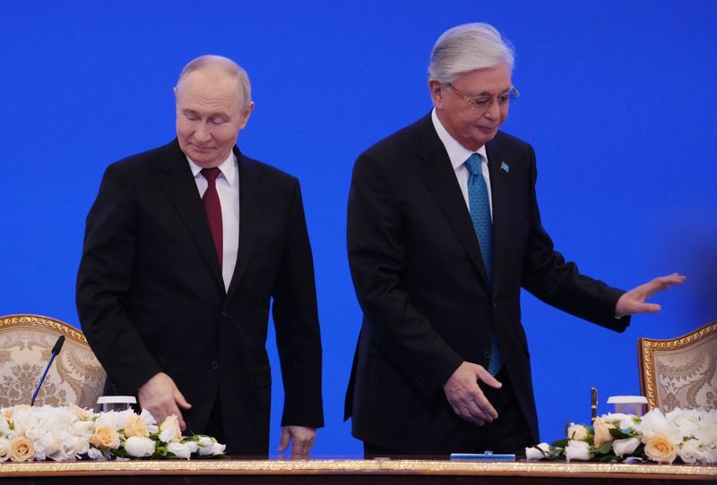 Russia signs $16.5 billion deal to build first nuclear power plant in ...