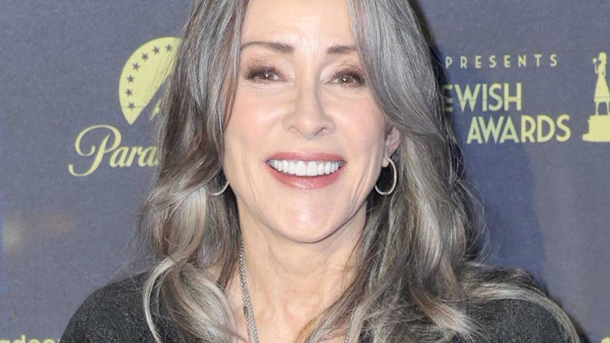 Patricia Heaton defends embracing her natural gray hair in new ...