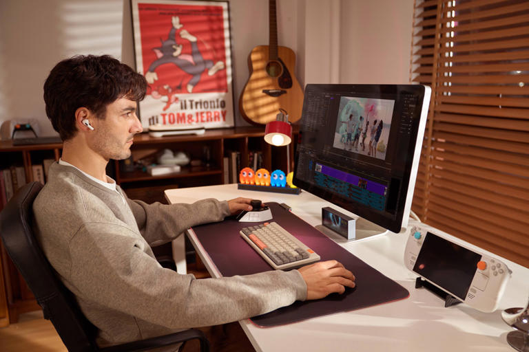 Meet the XPPen Pilot Pro: your handy co-pilot for stills and video