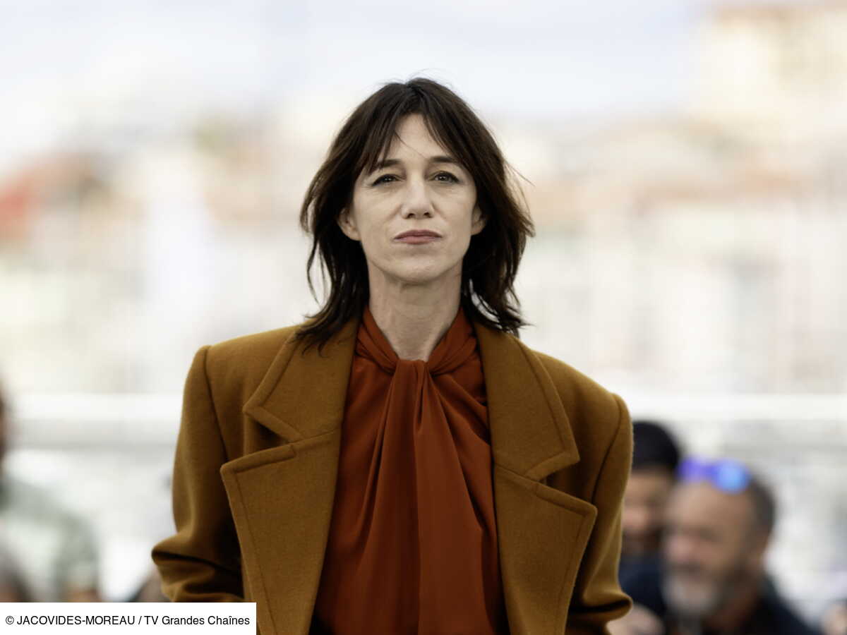 Prête-moi ta main (TFX) : Pourquoi Charlotte Gainsbourg était tétanisée ...