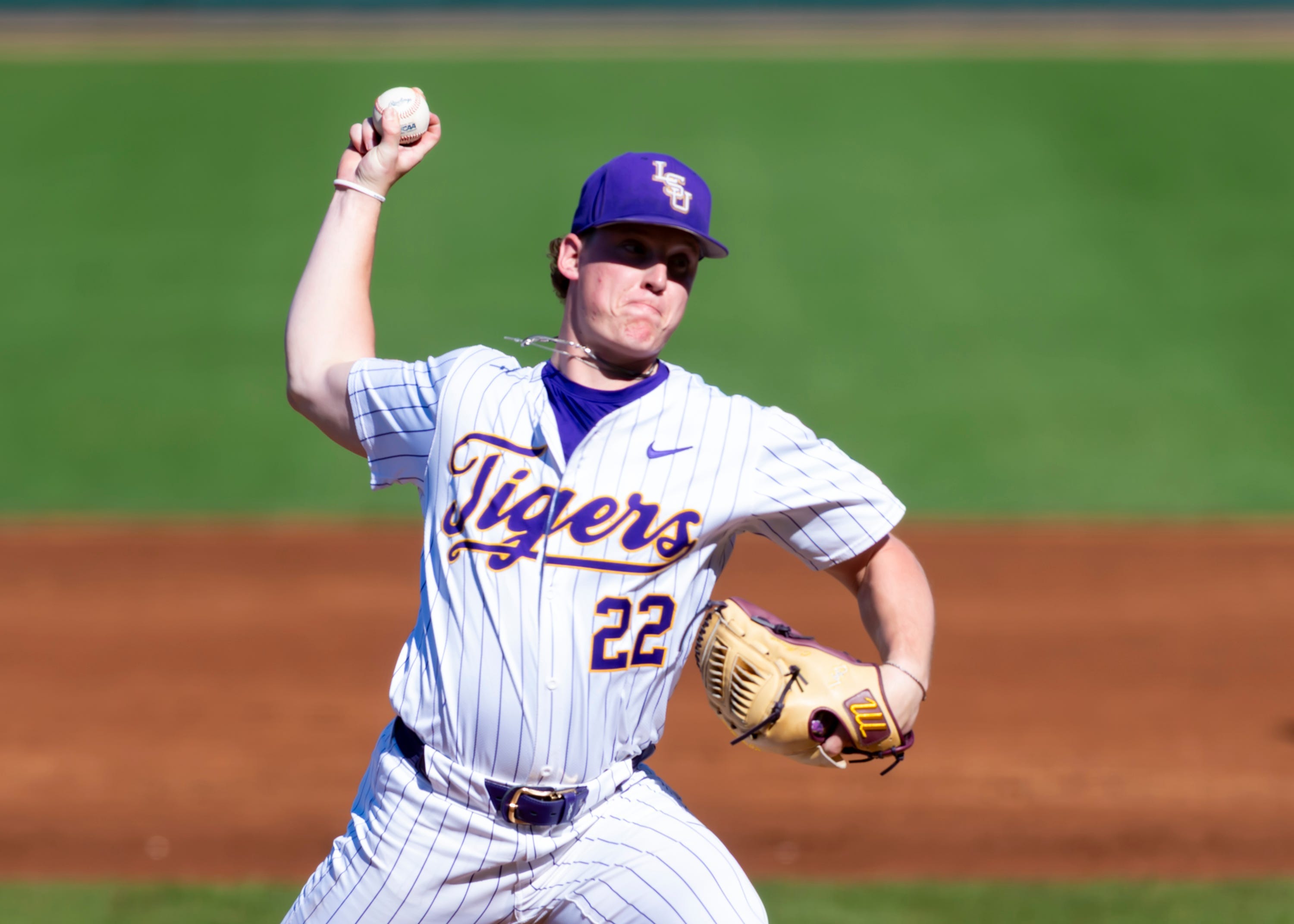 Cooper Moore confirms return to LSU baseball, details injury