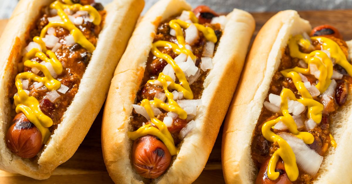 6 classic Massachusetts hot dog stands worth the drive