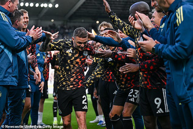Wolves continue talks to sign Kieran Trippier, 35, after his Newcastle exit